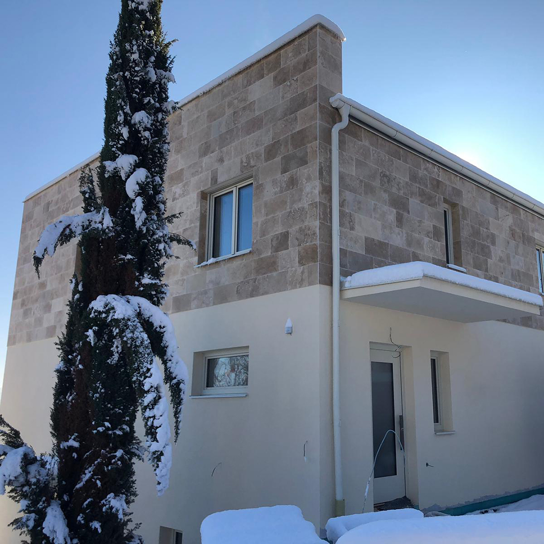 Travertine Tile Cladding - Australian Paving Centre Barossa Valley